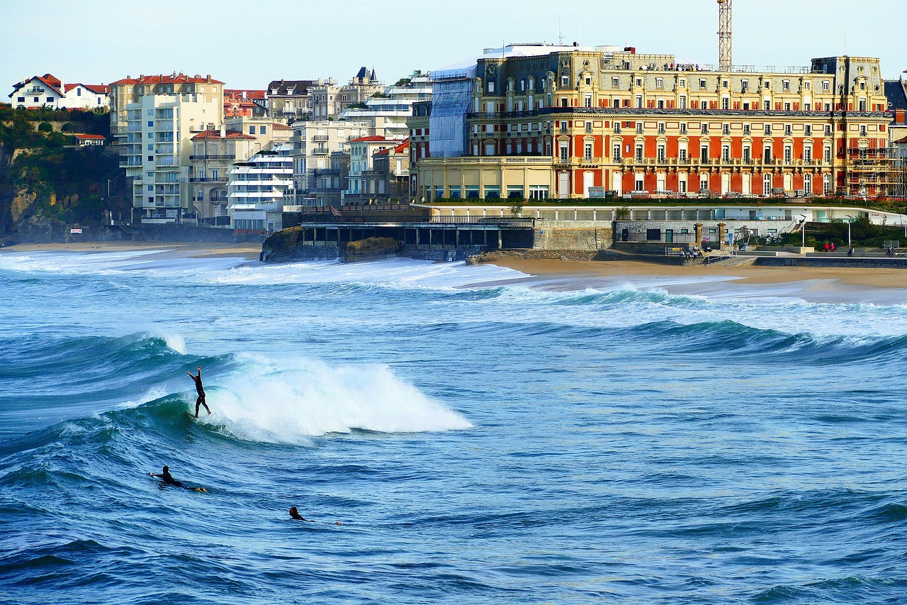 Biarritz, France travel guide · TravelCousin