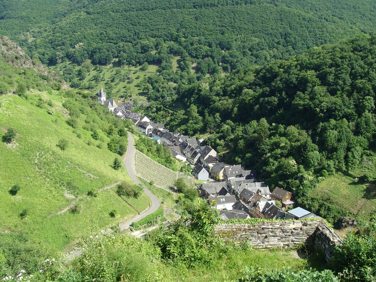 Rhine Valley, Germany travel guide · TravelCousin